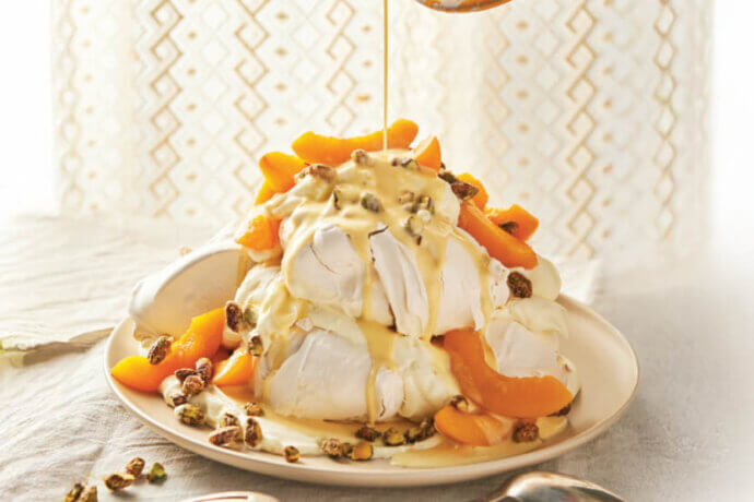 Peaches & cream meringue tower | Mindful Puzzles
